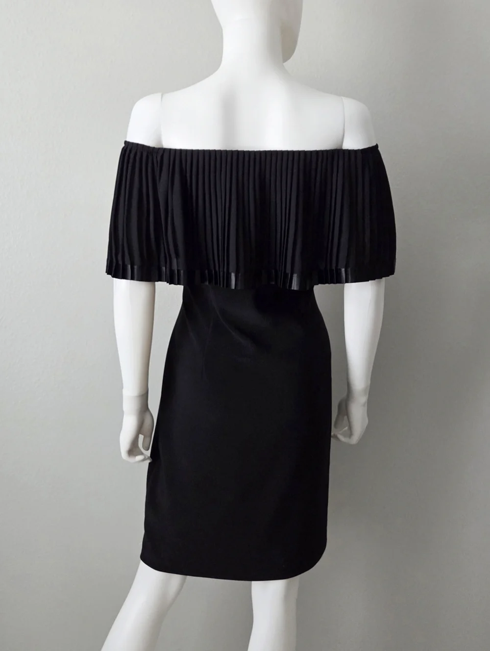 Frank Lyman Design | Dresses | Frank Lyman Design Black Pullover Midi ...